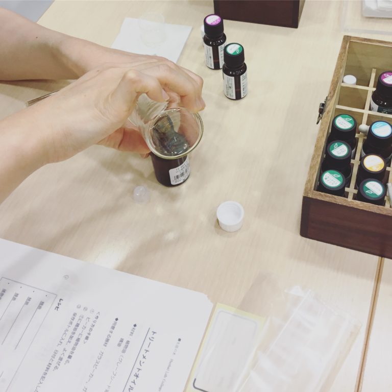 【report】AEAJアロマテラピーアドバイザー養成講座 - ametsuchi